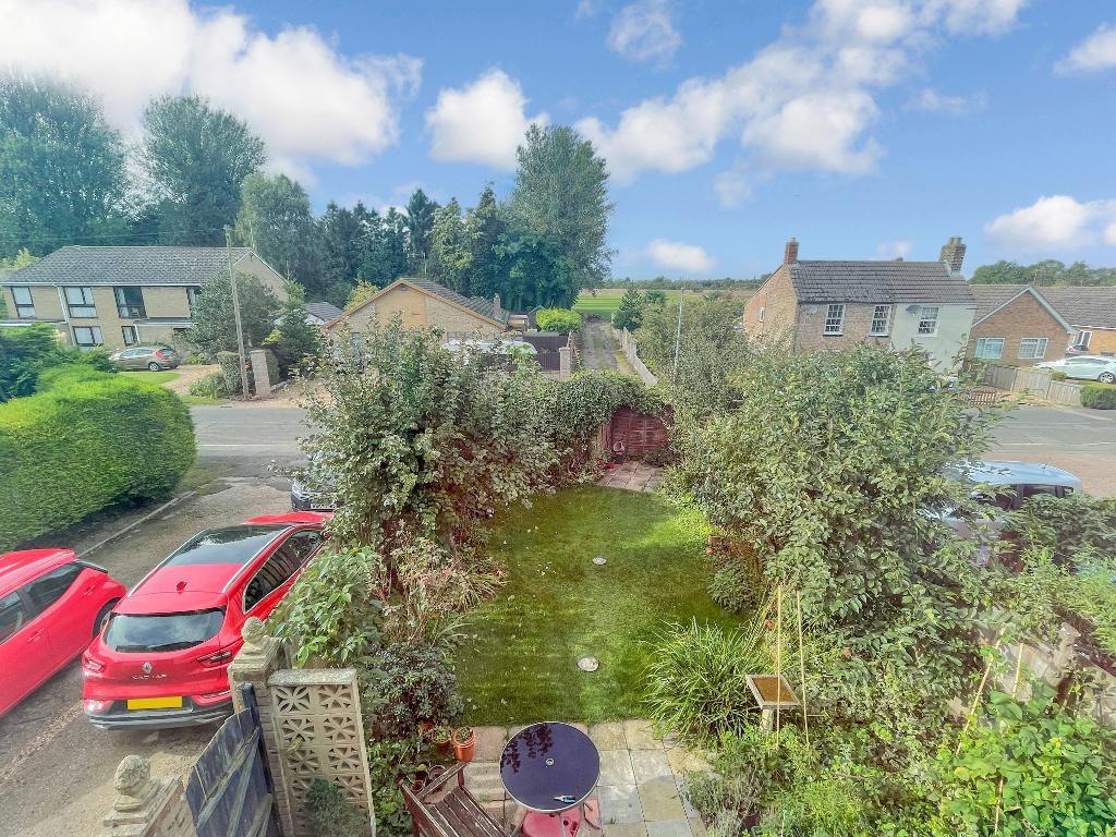 4 Bedroom Semi Detached House For Sale In High Road Elm Wisbech