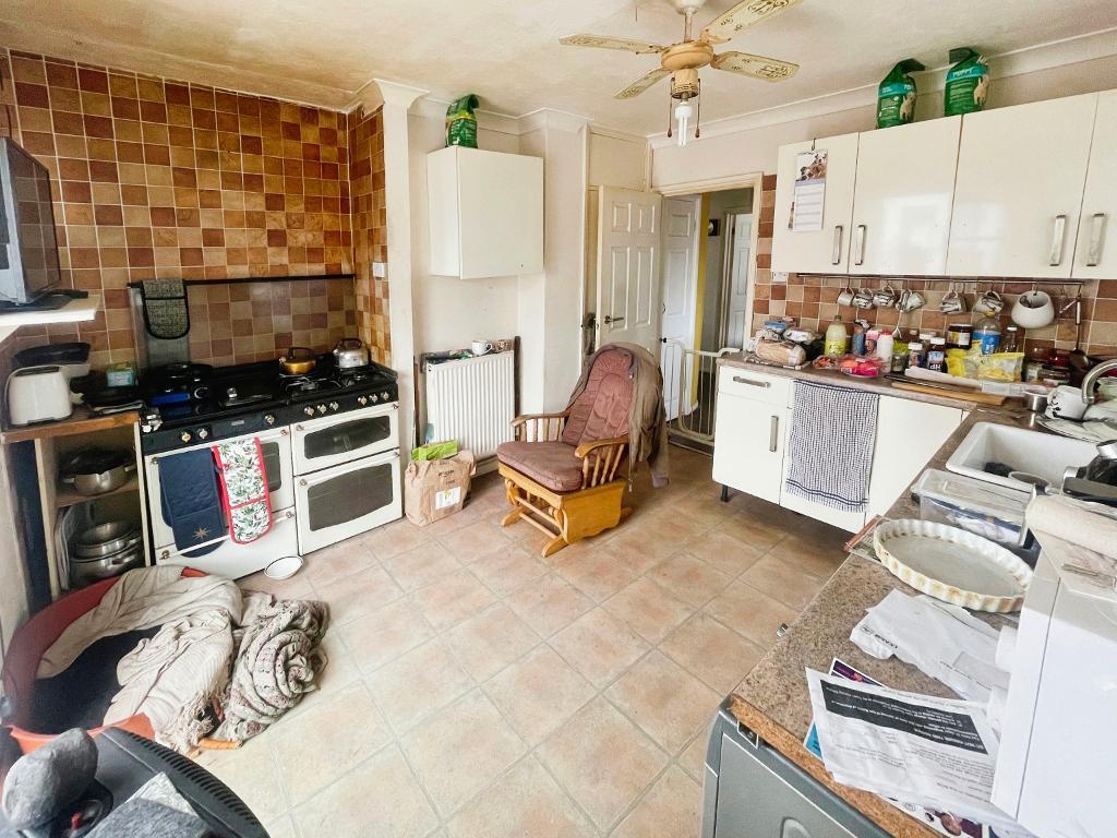 2 Bedroom Detached Bungalow For Sale In Beaupre Avenue Outwell